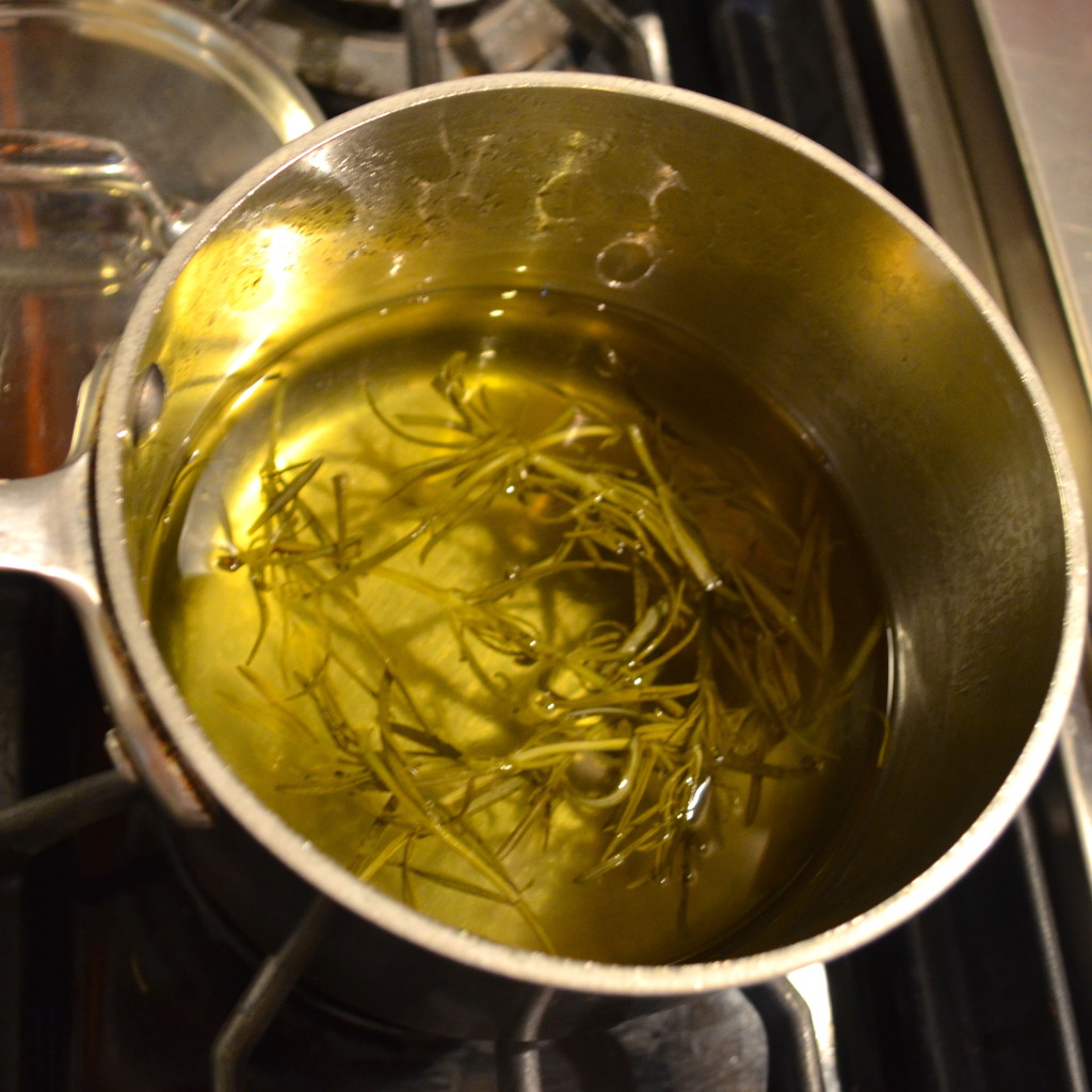 SPANISH STYLE ROSEMARY GIN FIZZ