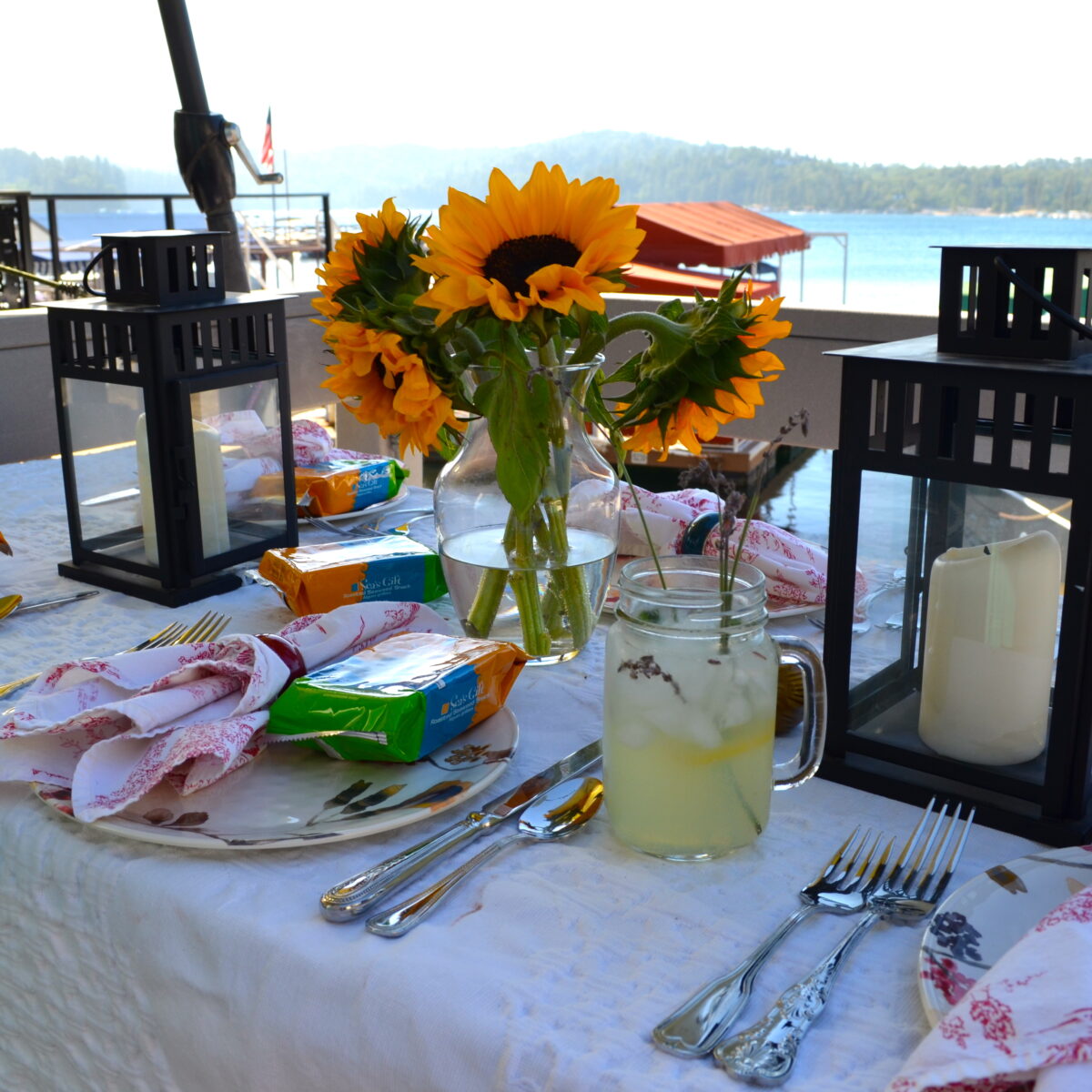 A LAKESIDE DINNER OF SEA VEGETABLES