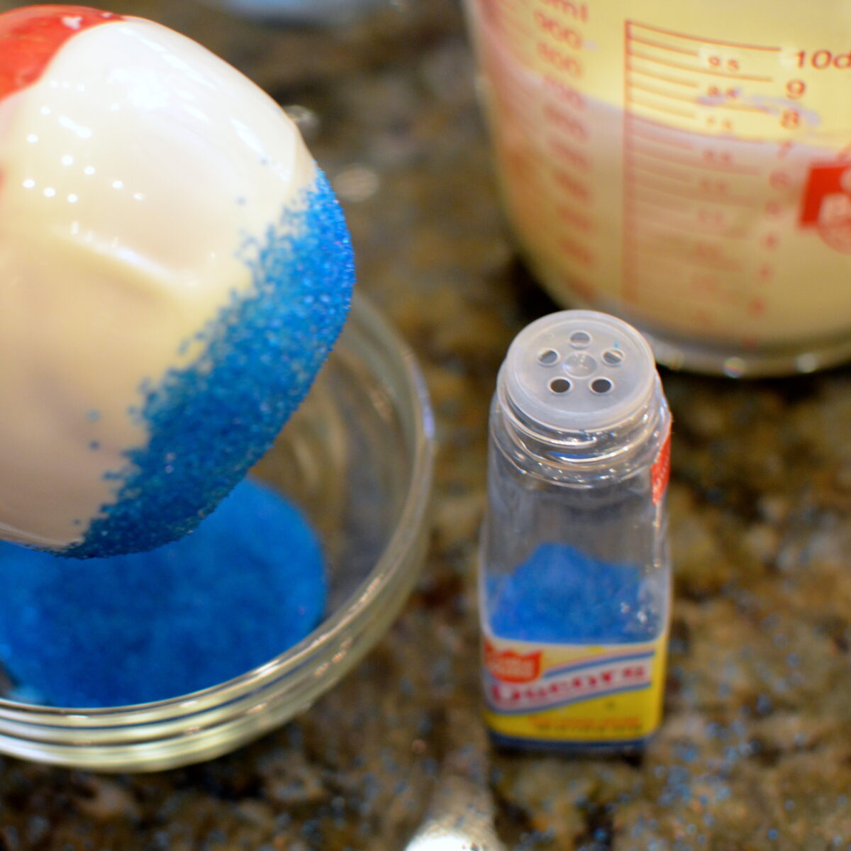 RED, WHITE AND BLUE CANDIED APPLES