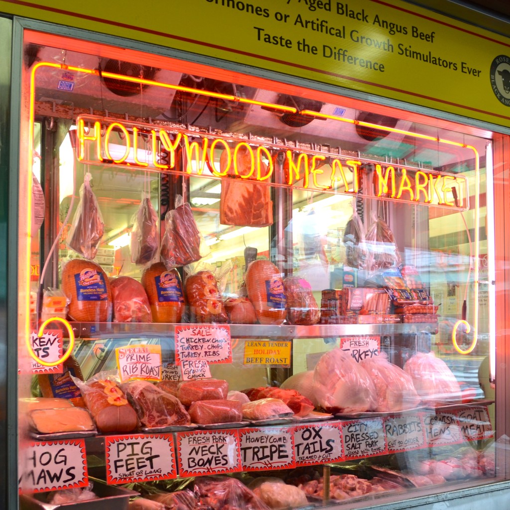 A VISIT TO THE MARVELOUS ITALIAN MARKET IN PHILLY