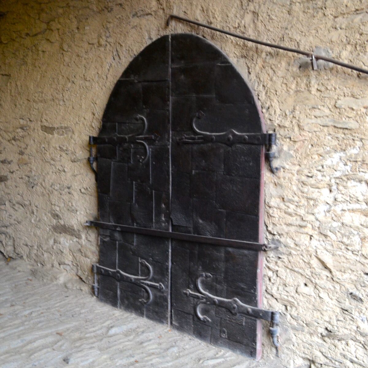 EXPLORE FASCINATING MARKSBURG CASTLE