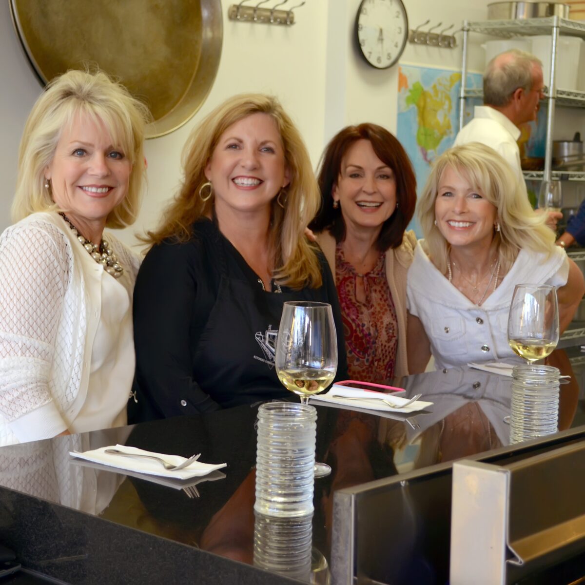 SUNDAYS WITH CELIA VOL 48